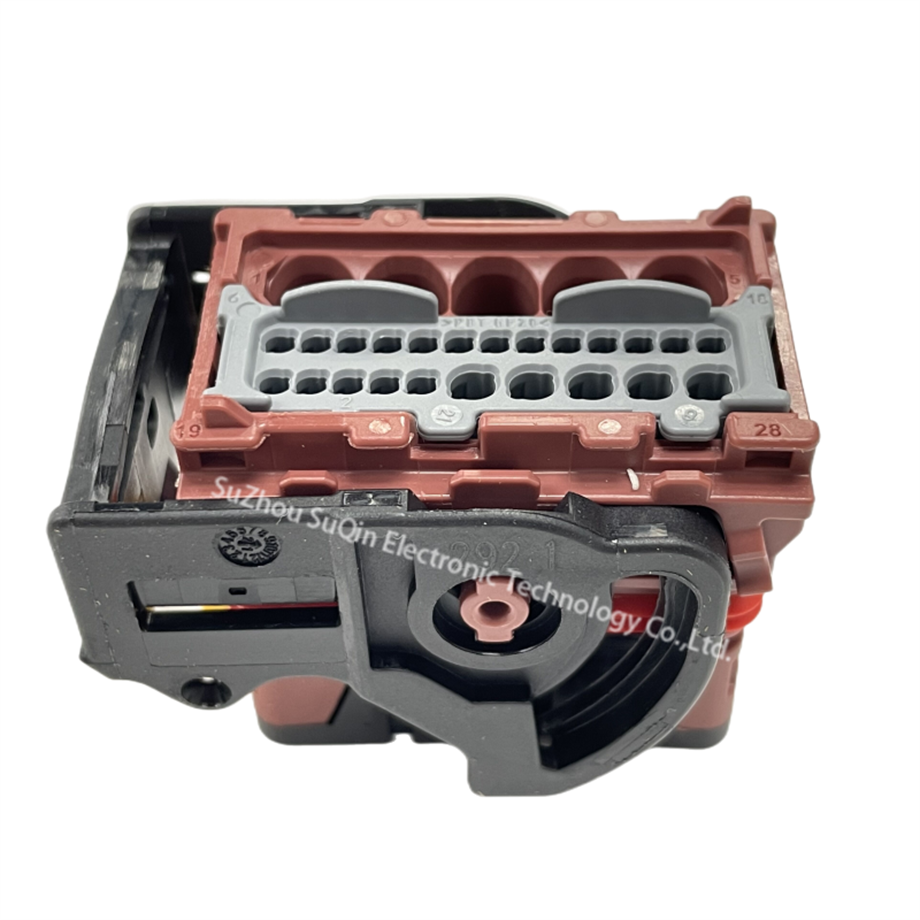 Wholesale 0643181011 Power CMC Receptacle,28 Circuits, Left Wire Output ...