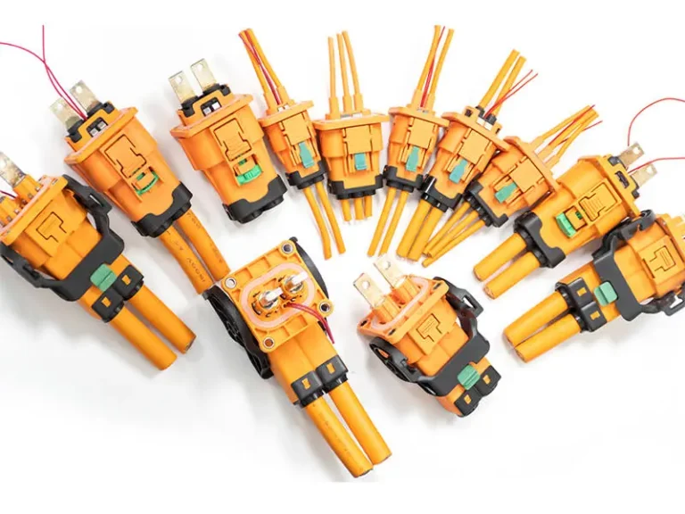 Automotive and Industrial Connectors-suqin